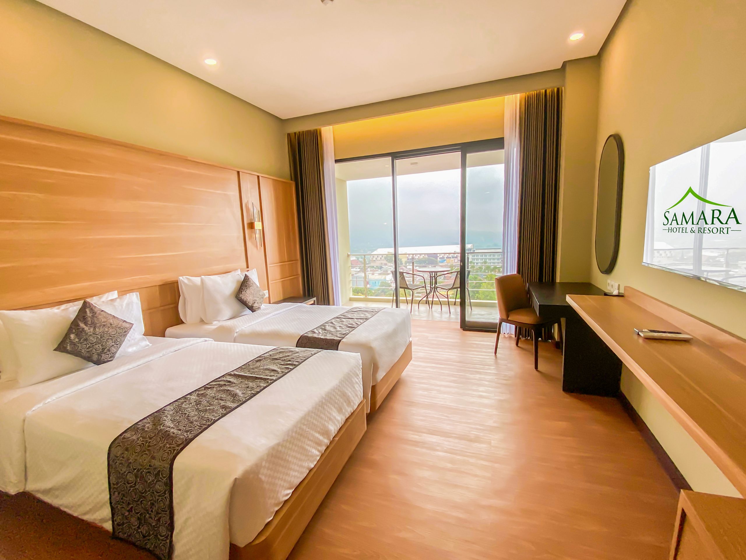Deluxe Premier - Samara Hotel & Resorts, Batu